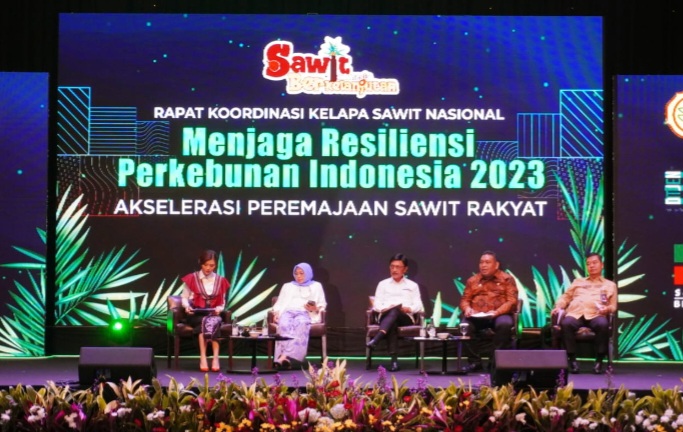 Sekretaris Daerah Kabupaten Kampar Drs.Yusri.M.Si Mengikuti acara Rapat ... Sekretaris Daerah Kabupaten Kampar Drs.Yusri.M.Si Mengikuti acara Rapat ...